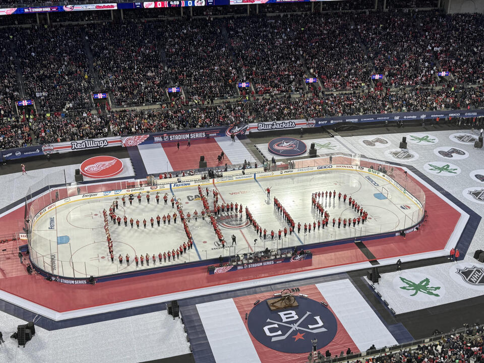 Blue Jackets Score Late to Defeat Red Wings at 2025 Stadium Series - NewsBreak