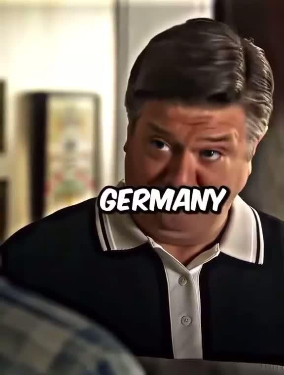 😂😂When Mary was away Missy took the role YOUNG SHELDON In the quirky ...