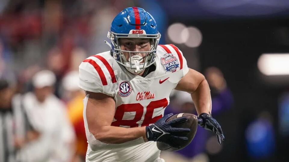 Ole Miss Football's Caden Prieskorn makes PFFs top ten returning ...