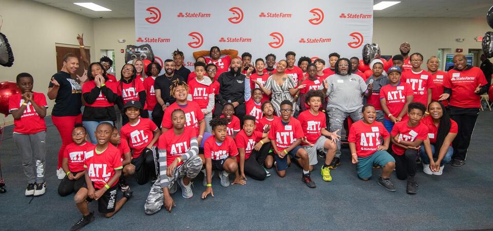 Atlanta Hawks visit Ron Anderson Recreation Center - NewsBreak