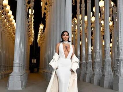 Hate It Or Love It: Kim Kardashian Covers Eartha Kitt’s ‘Santa Baby ...