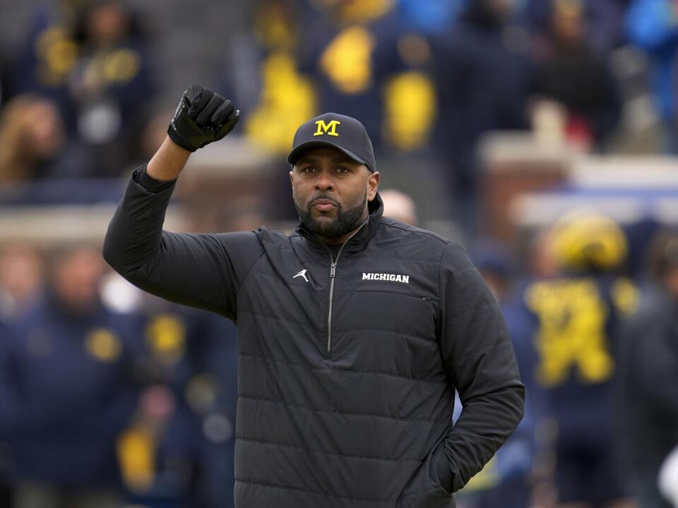 Briggs' picks: Is Michigan football on upset watch in primetime opener?
