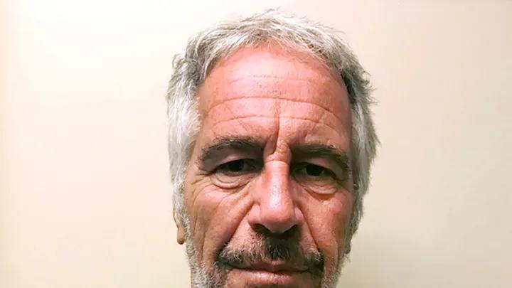 A former NY Cop And ex-Epstein Cellmate Faces A Quadruple Murder Trial ...