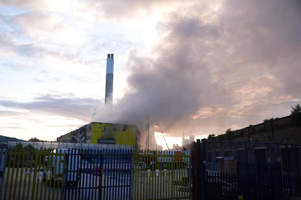 South London recycling centre fire brought under control - NewsBreak