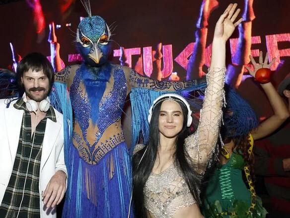 The 5 Wildest Halloween Costumes In Hollywood This Year