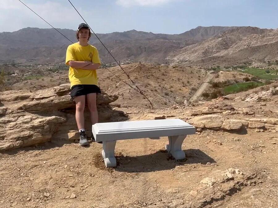 Scouts install ‘reflecting bench’ on top of Cross Hike in Palm Desert