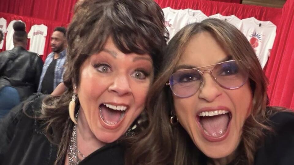 ‘SVU’ Star Mariska Hargitay Drops F-Bomb as Melissa McCarthy Surprises ...