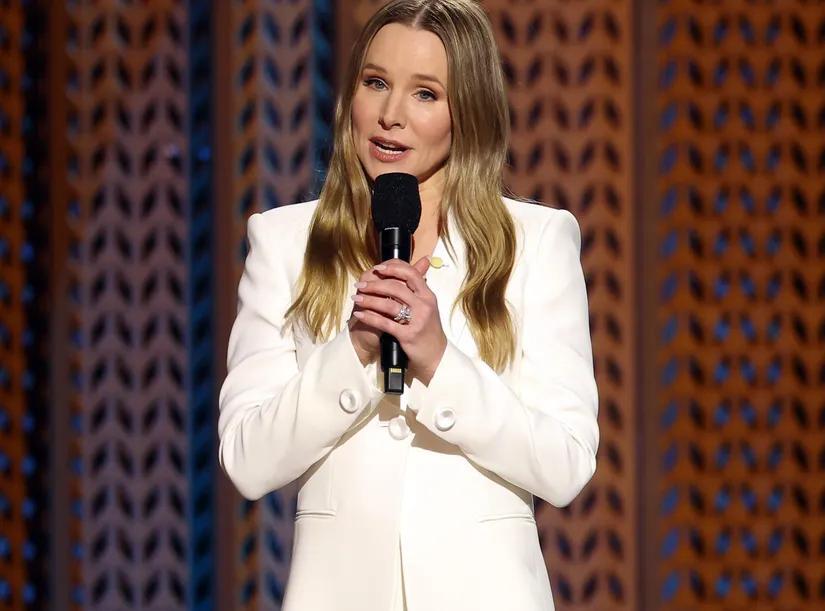 Kristen Bell Opens 2025 SAG Awards With Frozen-Inspired Song: 'Do You ...