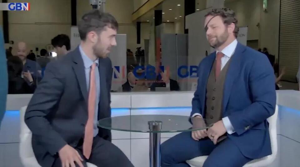 Dan Crenshaw Says He Didn't Threaten Tucker Carlson After Clip of Him ...