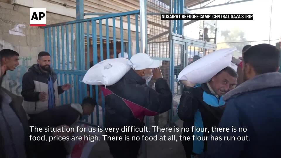 Gaza War Flour Distribution (CR) - NewsBreak