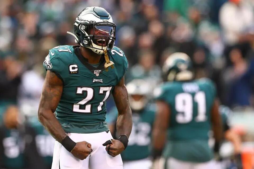 Grayson's Grades: Eagles at Chiefs - NewsBreak