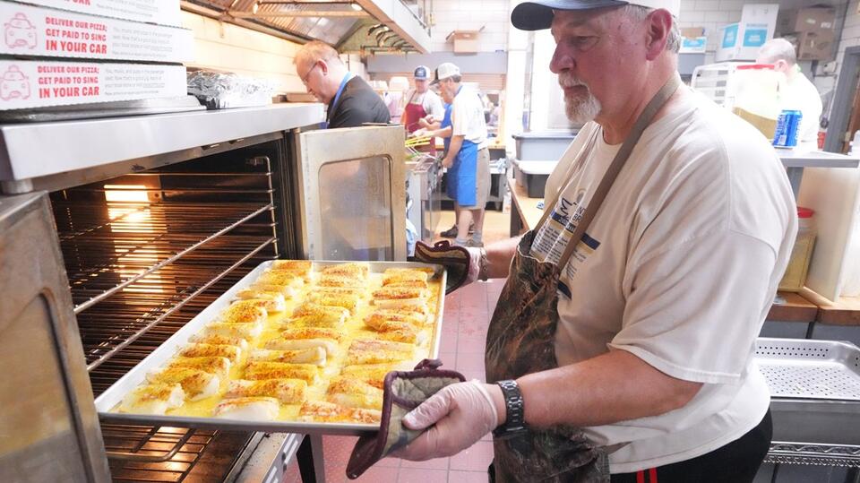 Fish fry Fridays 2026: Where to find a fish dinner in St. Louis - NewsBreak