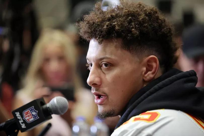 SWAT teams deployed, national guard every 10 feet - NOLA's ramped up ...