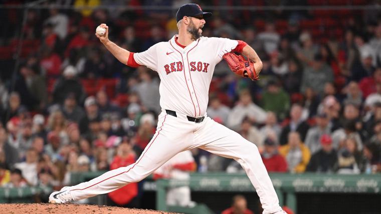 Red Sox star reliever turned down lucrative contract offer from team to ...