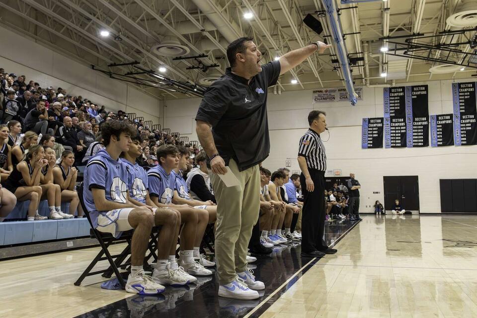 Kevin Trost resigns as Seneca Valley boys basketball coach after 8 ...