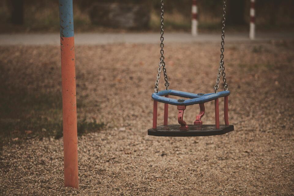 Mom ‘Mysteriously' Disappears For 11 Years After Dropping Kids Off At ...