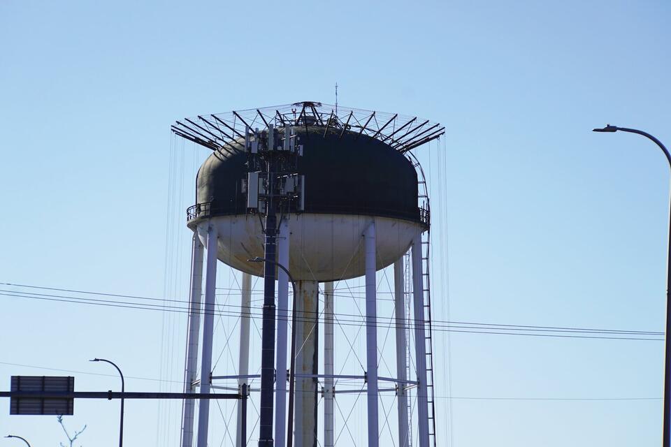 Water tower painting expected to be completed around May 1, interior ...